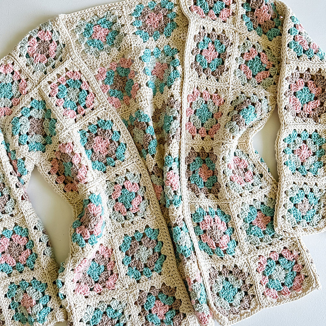 Granny Style Cardigan | crafts.alldaycrochet