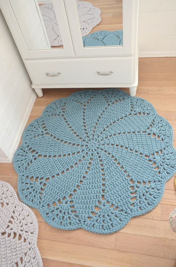 Crochet Rug | crafts.alldaycrochet
